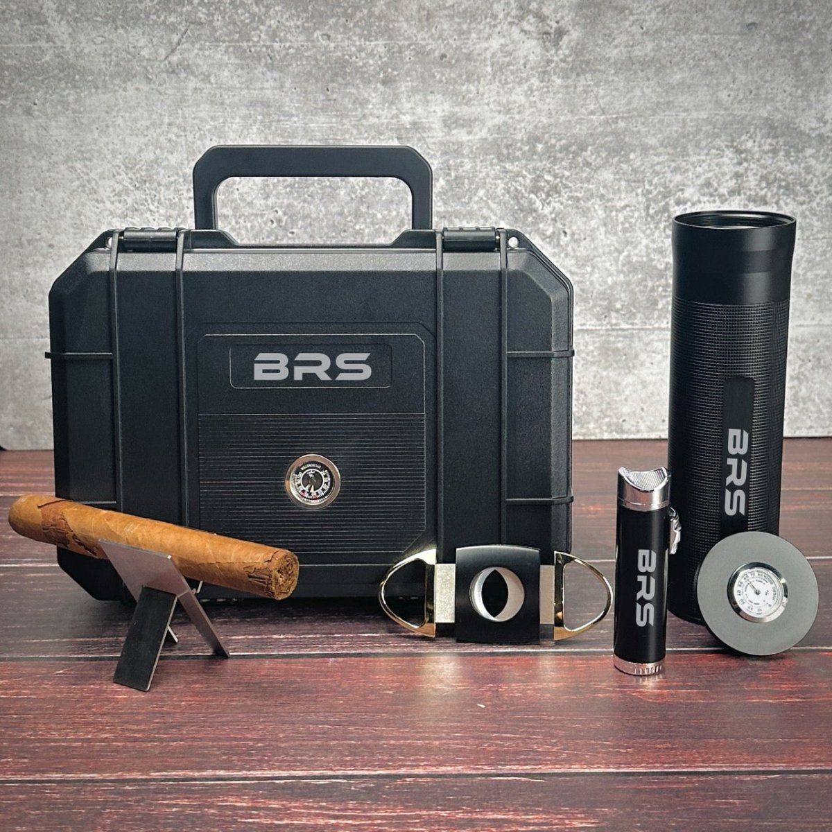 41+ Cigar Gift Sets (Luxury Personalized Cigar Kits) - Groovy Guy Gifts