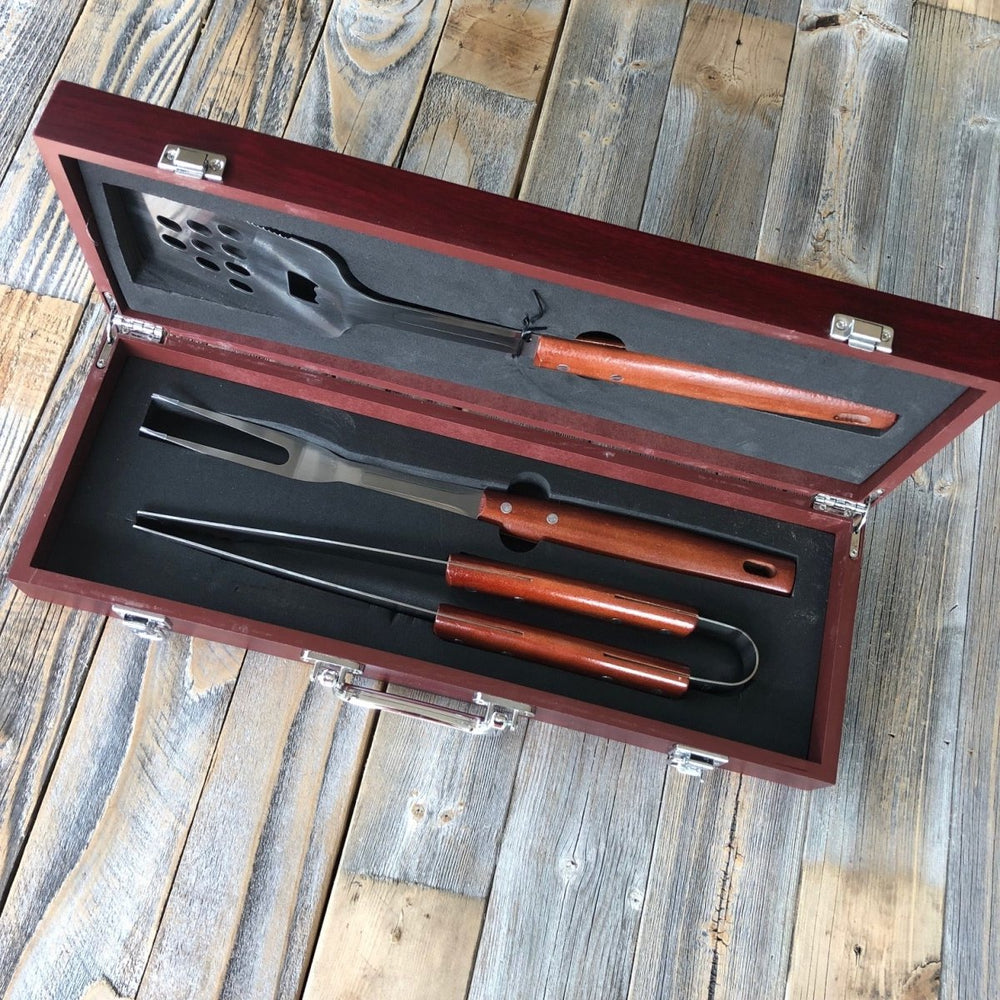 The Best Personalized BBQ Grill Set - Groovy Guy Gifts