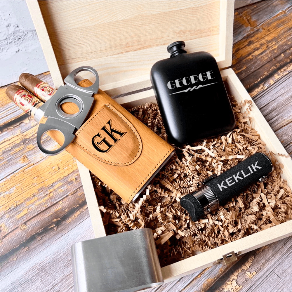 41+ Cigar Gift Sets (Luxury Personalized Cigar Kits) - Groovy Guy Gifts