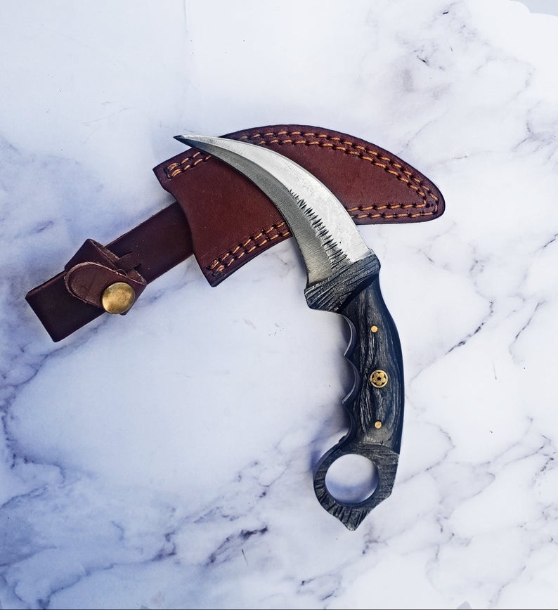 Raptor Claw Knife - Double Edged Karambit Blade - Groovy Guy Gifts