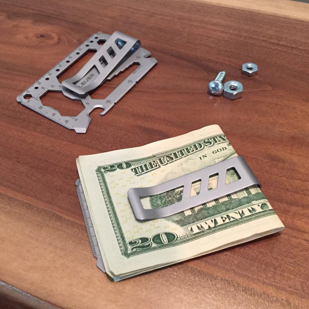 An Awesome Personalized Wallet Tool - The Wallet Do It All - Groovy Guy ...