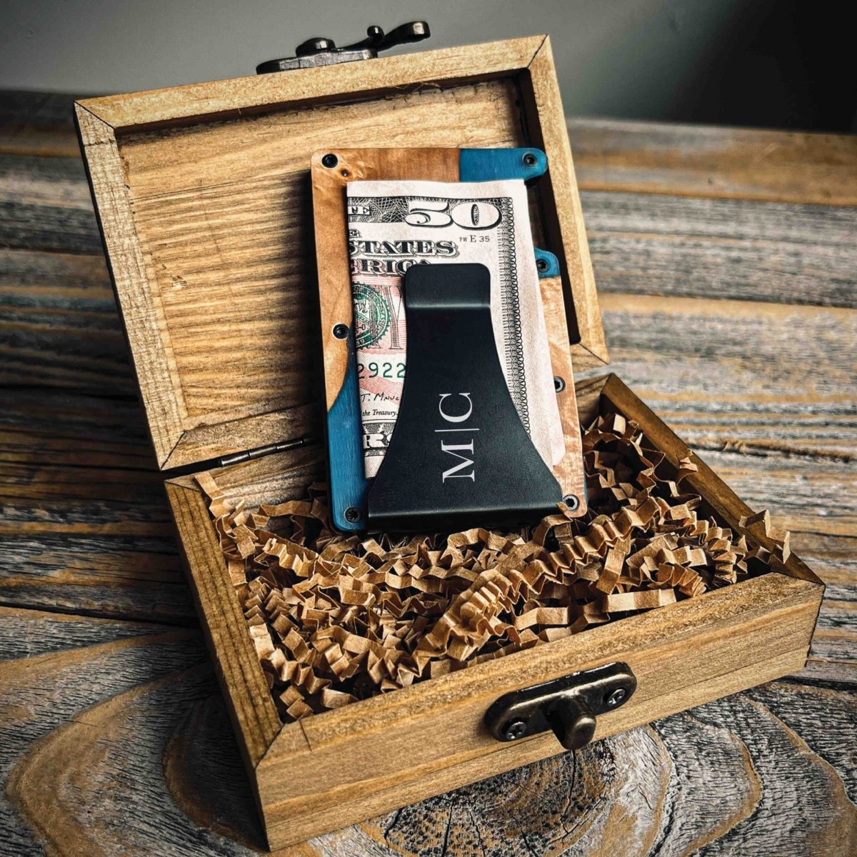 47+ Unique & Cool Men’s Wallets - Groovy Guy Gifts